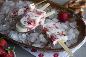 Strawberry Pretzel Popsicles ... Made with Greek Yogurt! (she: Allie)